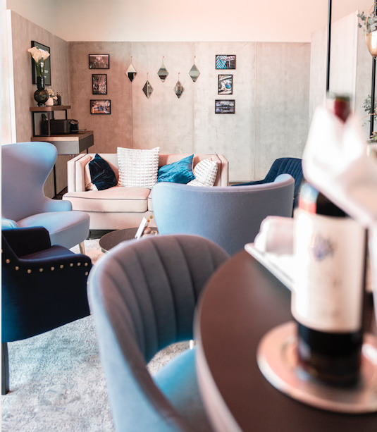 The Ritz-Carlton Silver Arrows Lounge, el salón de Formula 1 más lujoso ...