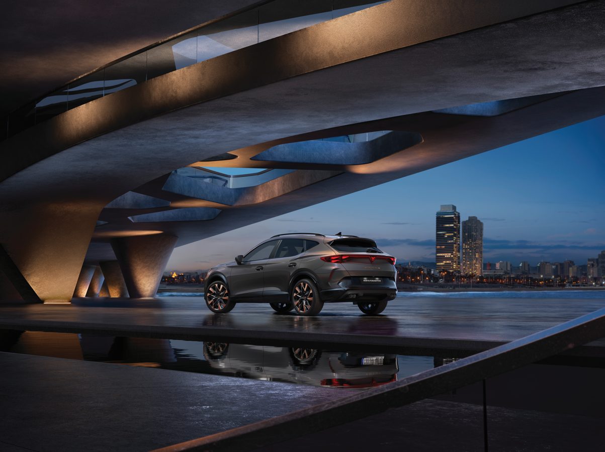 Nuevo CUPRA Formentor ahora posee una forma más audaz y refinada