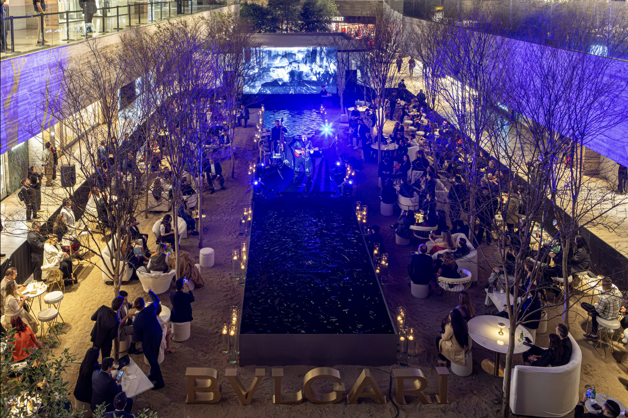 Bvlgari celebra el amor con un concierto privado, muy romántico, en la CDMX