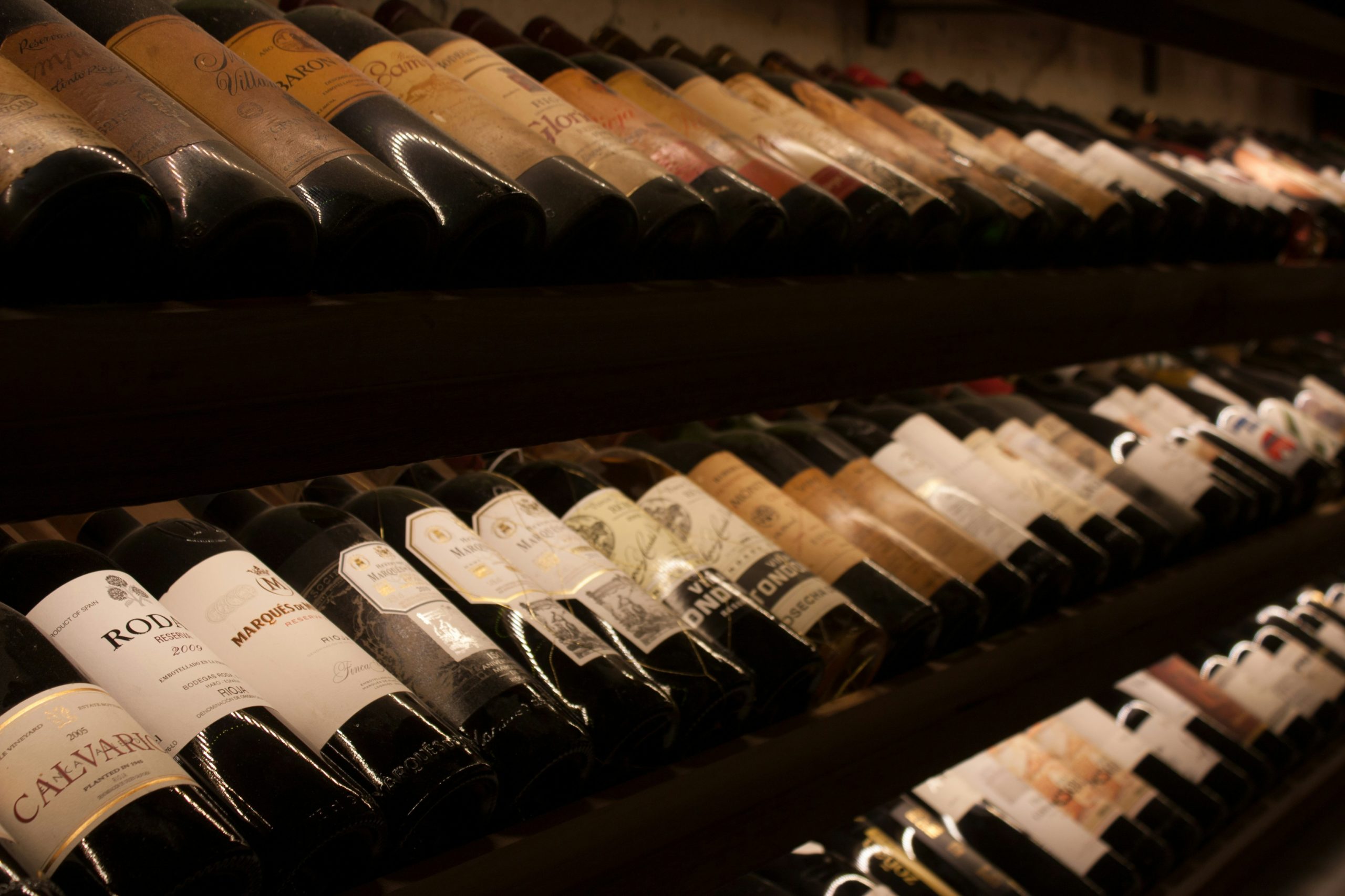 Consejos sobre cómo armar una cava que te haga ver como un conocedor