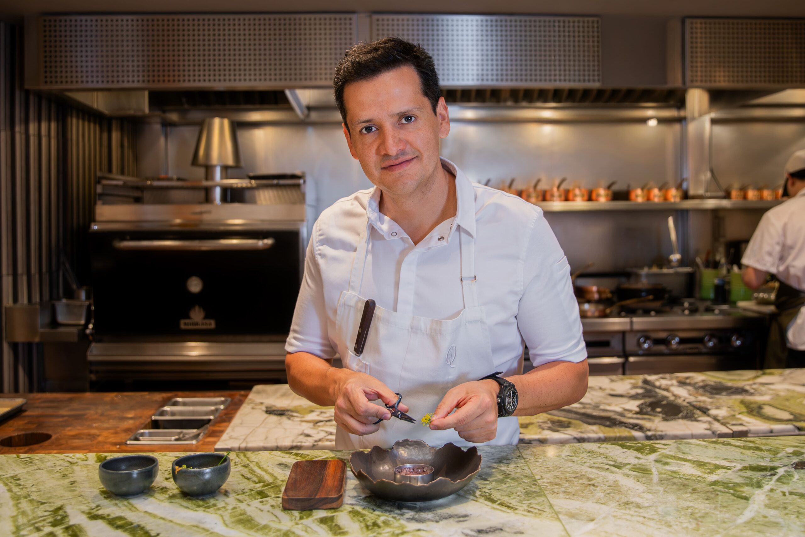Jorge Vallejo El Chef De Quintonil Con Dos Estrellas Michelin Se Une